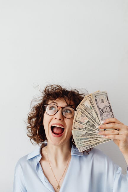 Elle gagne 1000 $ par semaine à vie et se fait traiter d'idiote sur les ...